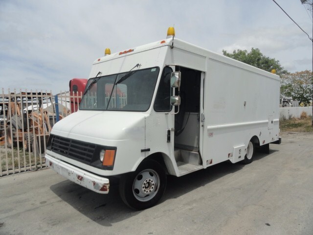 Used 1999 Gmc P30 For Sale in Miami, FL - 118013464 - Commercial Truck ...