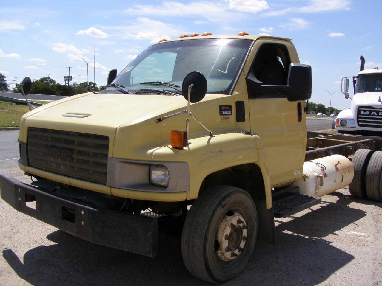 Used 2009 Gmc C5500 For Sale in Dallas, TX - 5003850879 - Commercial ...