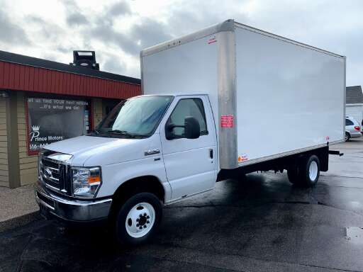 Cutaway-Cube Vans For Sale in Michigan