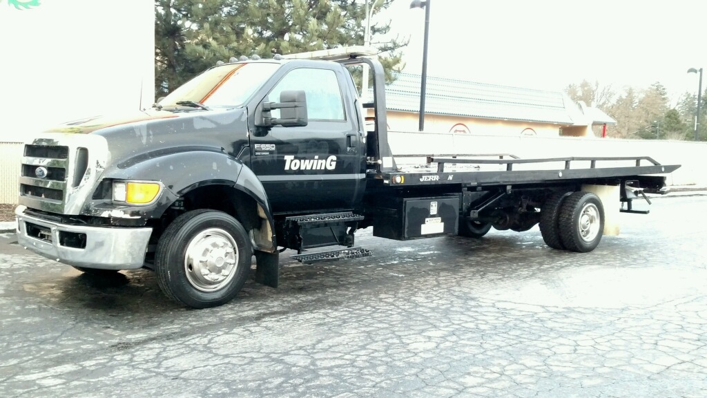 Used 2006 Ford F650 For Sale in Lakewood, WA - 5006266154 - Commercial ...
