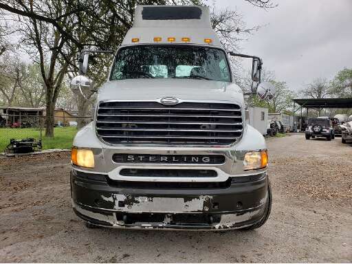 Conventional - Day Cab Trucks For Sale in Texas