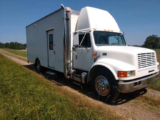 INTERNATIONAL Box Truck - Straight Trucks For Sale