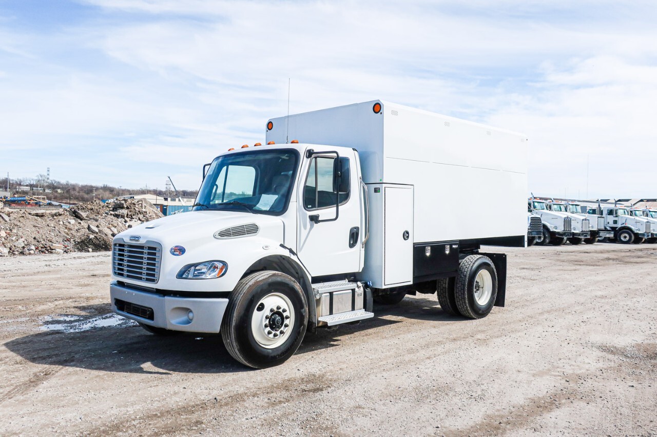 Freightliner For Sale - Freightliner Class 6 (gvw 19501 - 26000) Trucks ...