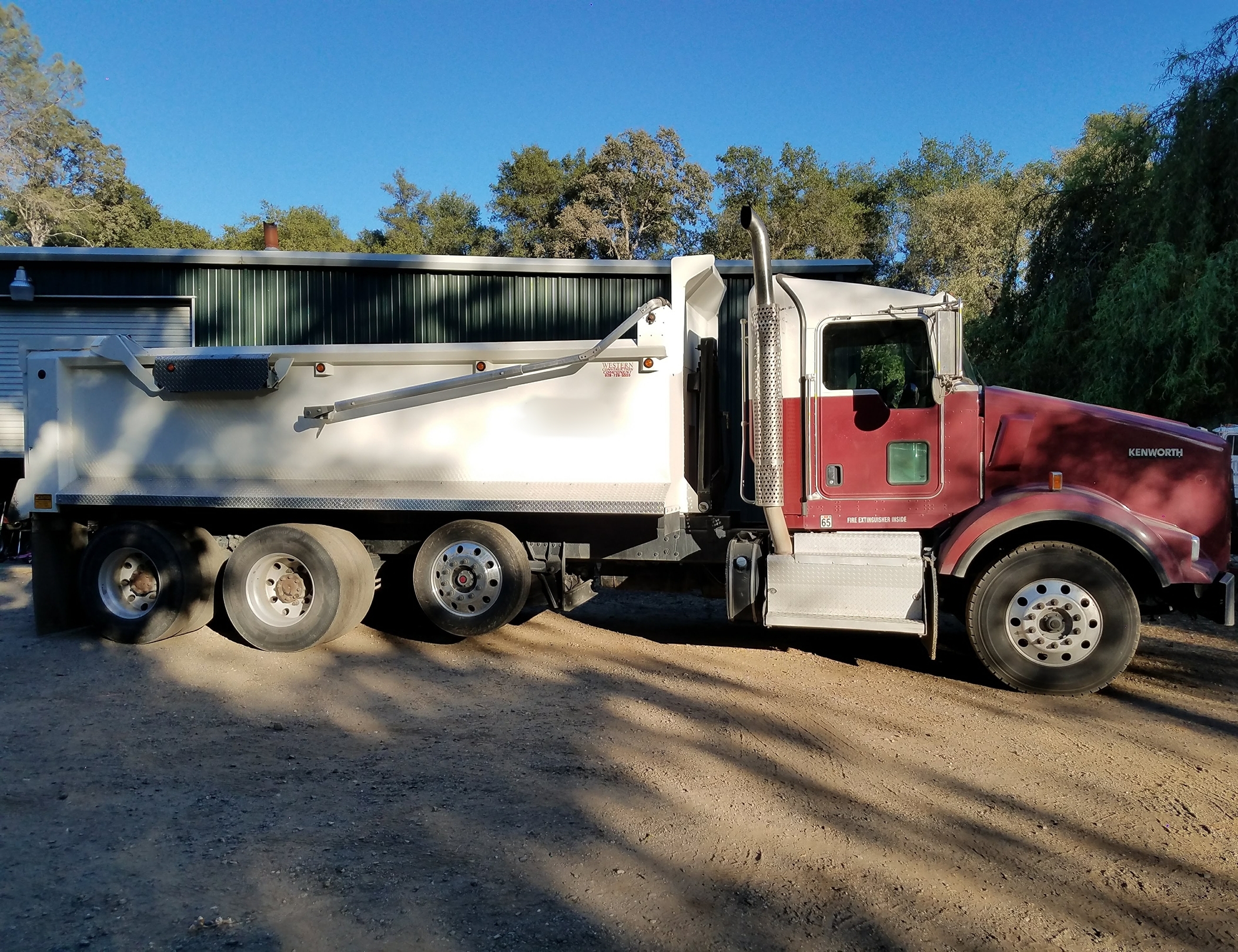 Kenworth For Sale - Kenworth Conventional - Day Cab Trucks - Commercial ...