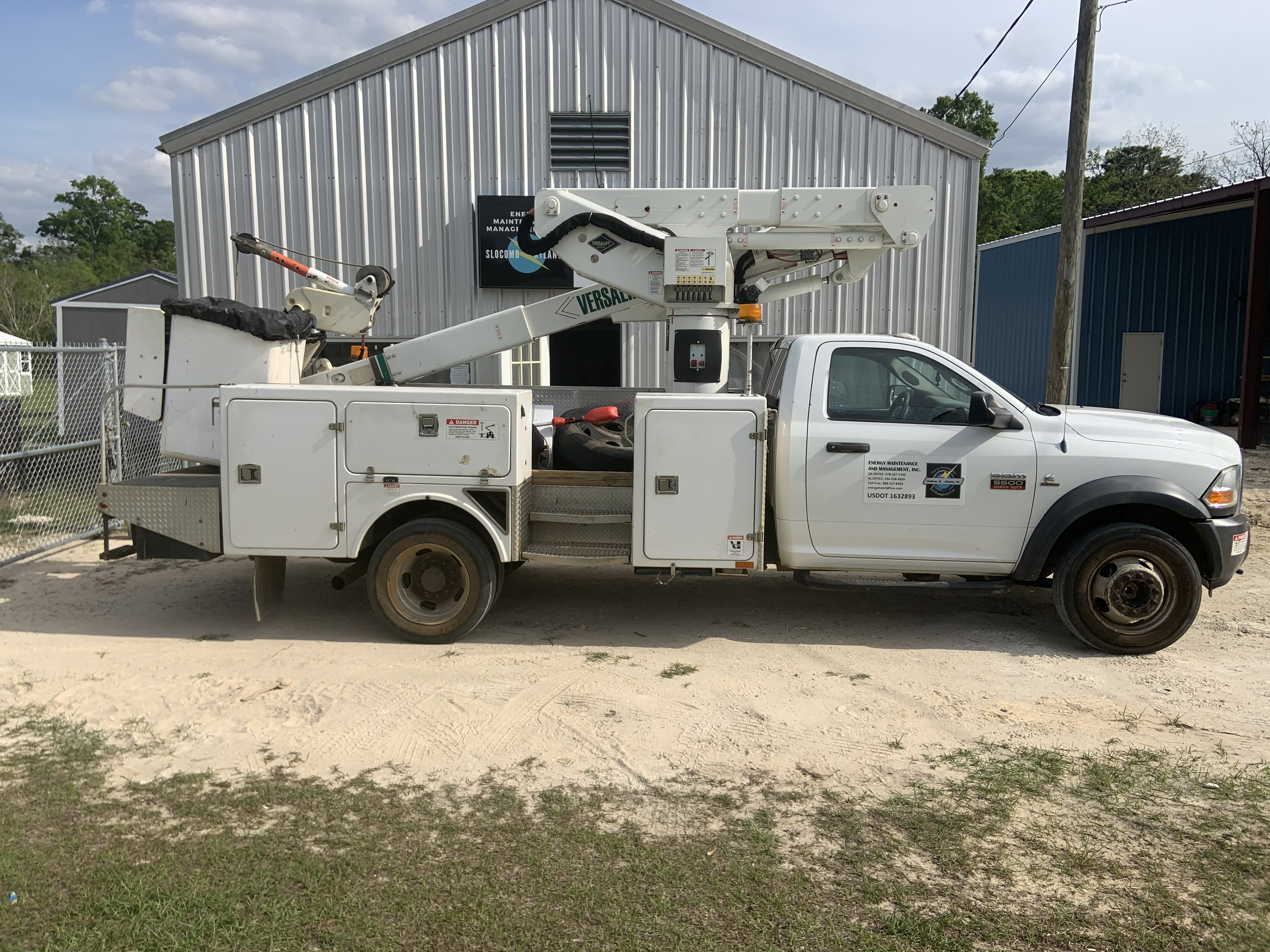 Dodge For Sale - Dodge Bucket Truck - Boom Trucks - Commercial Truck Trader