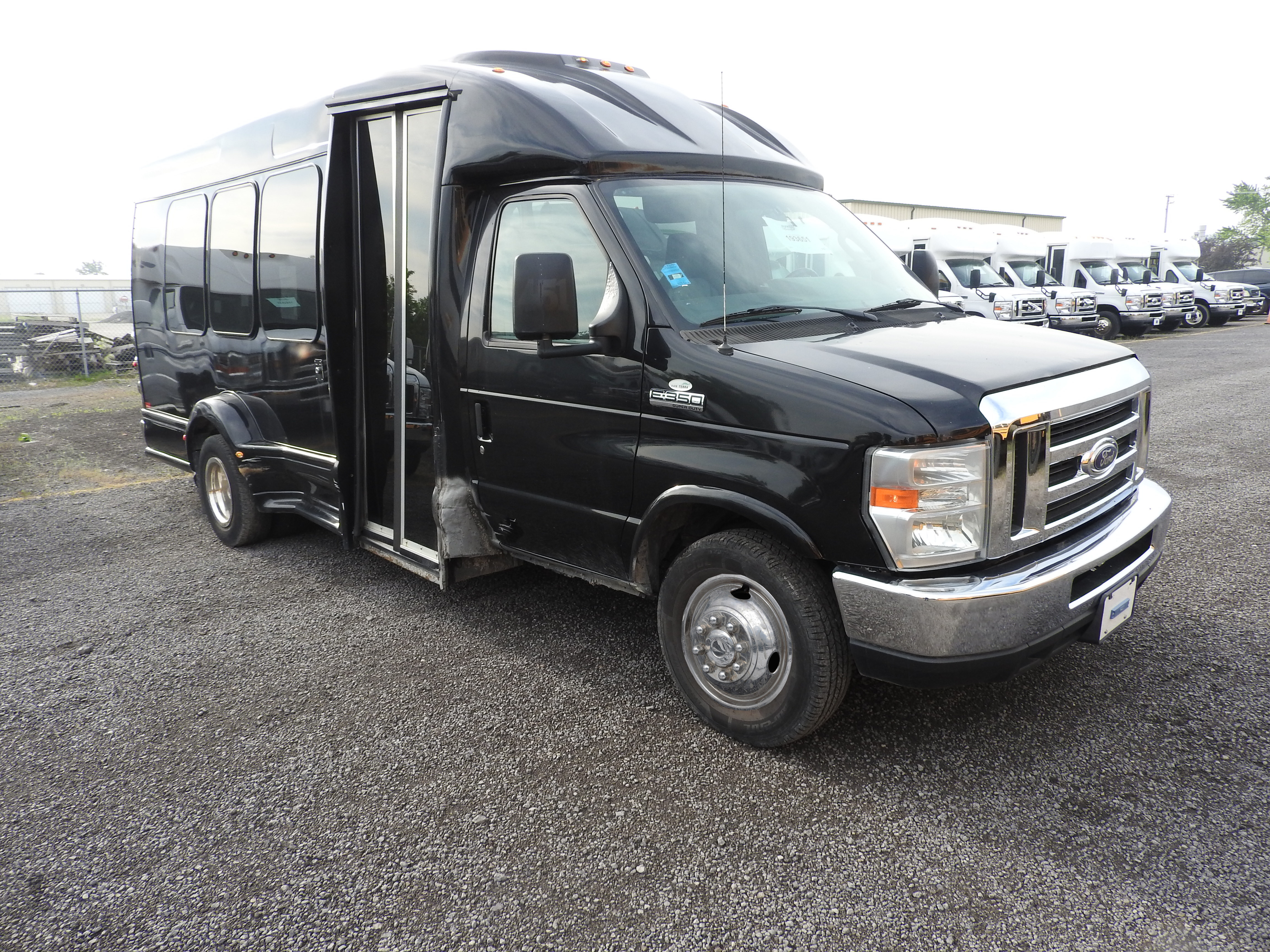 Minibus Trucks For Sale - Commercial Truck Trader