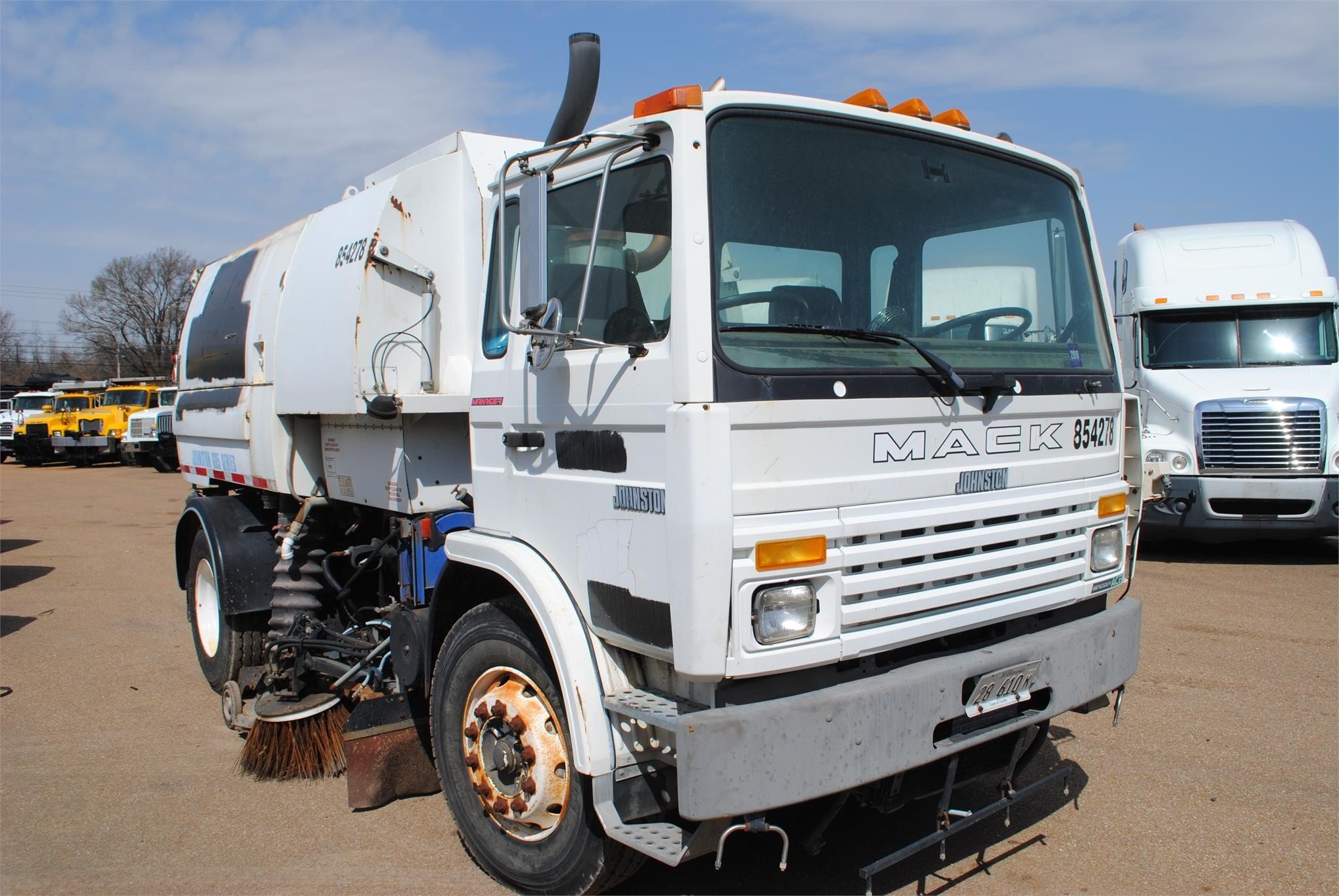 1998 Mack Midliner MS250 For Sale in Covington, TN - Commercial Truck ...