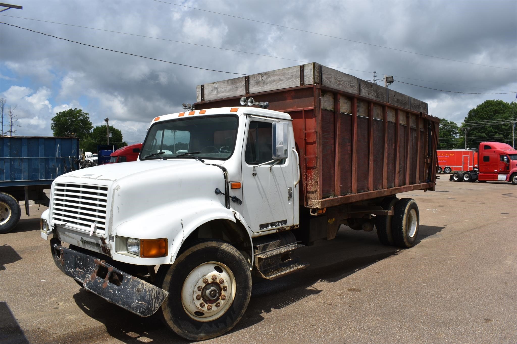 1992 International 4900 For Sale in Covington, TN - Commercial Truck Trader