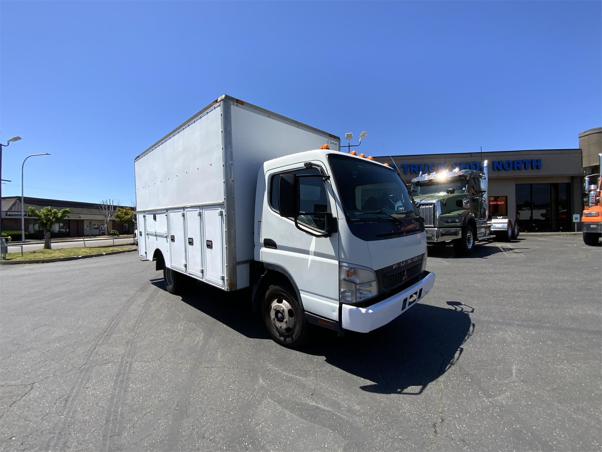 2007 Mitsubishi Fuso FE84D For Sale in Auburn, WA - Commercial Truck Trader