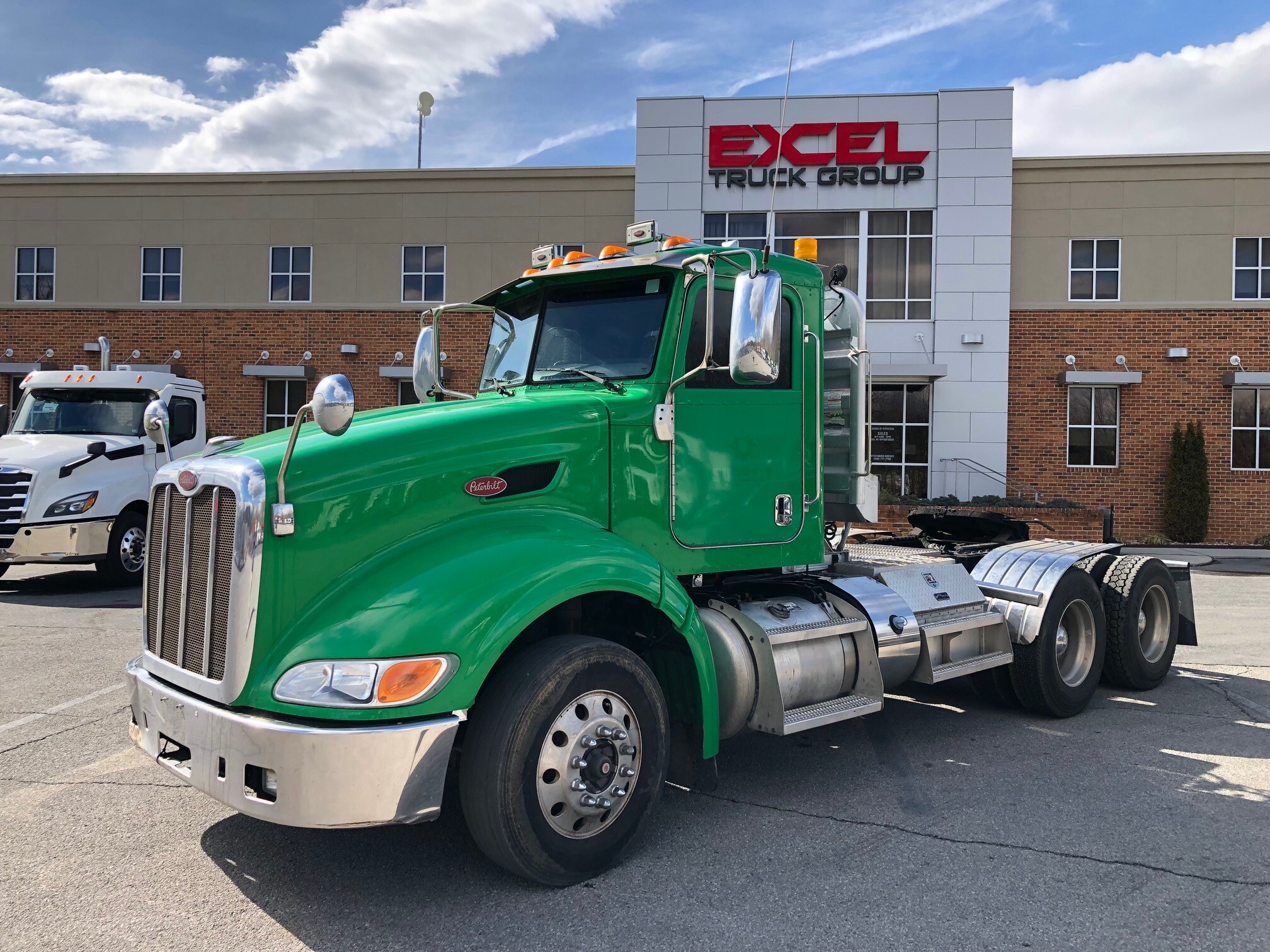 Peterbilt For Sale - Peterbilt Trucks - Commercial Truck Trader