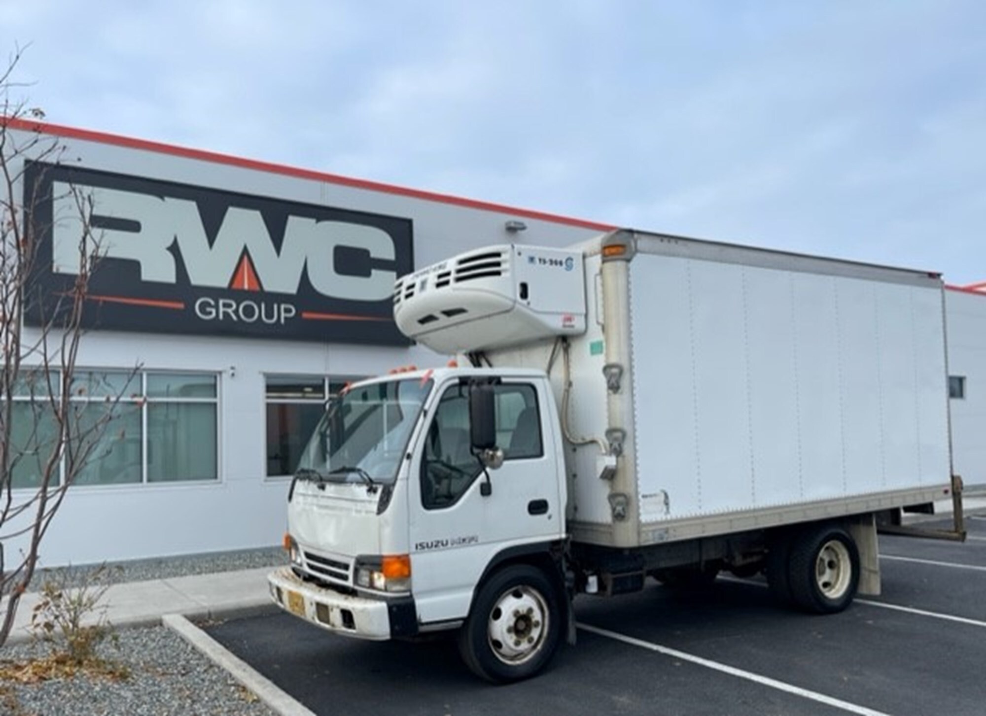 Nqr For Sale - Isuzu Nqr Trucks - Commercial Truck Trader