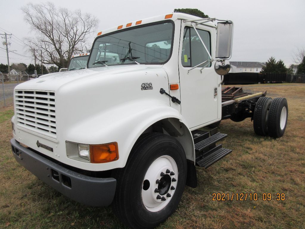 Cab Chassis Class 6 (gvw 19501 - 26000) Trucks For Sale - Commercial ...