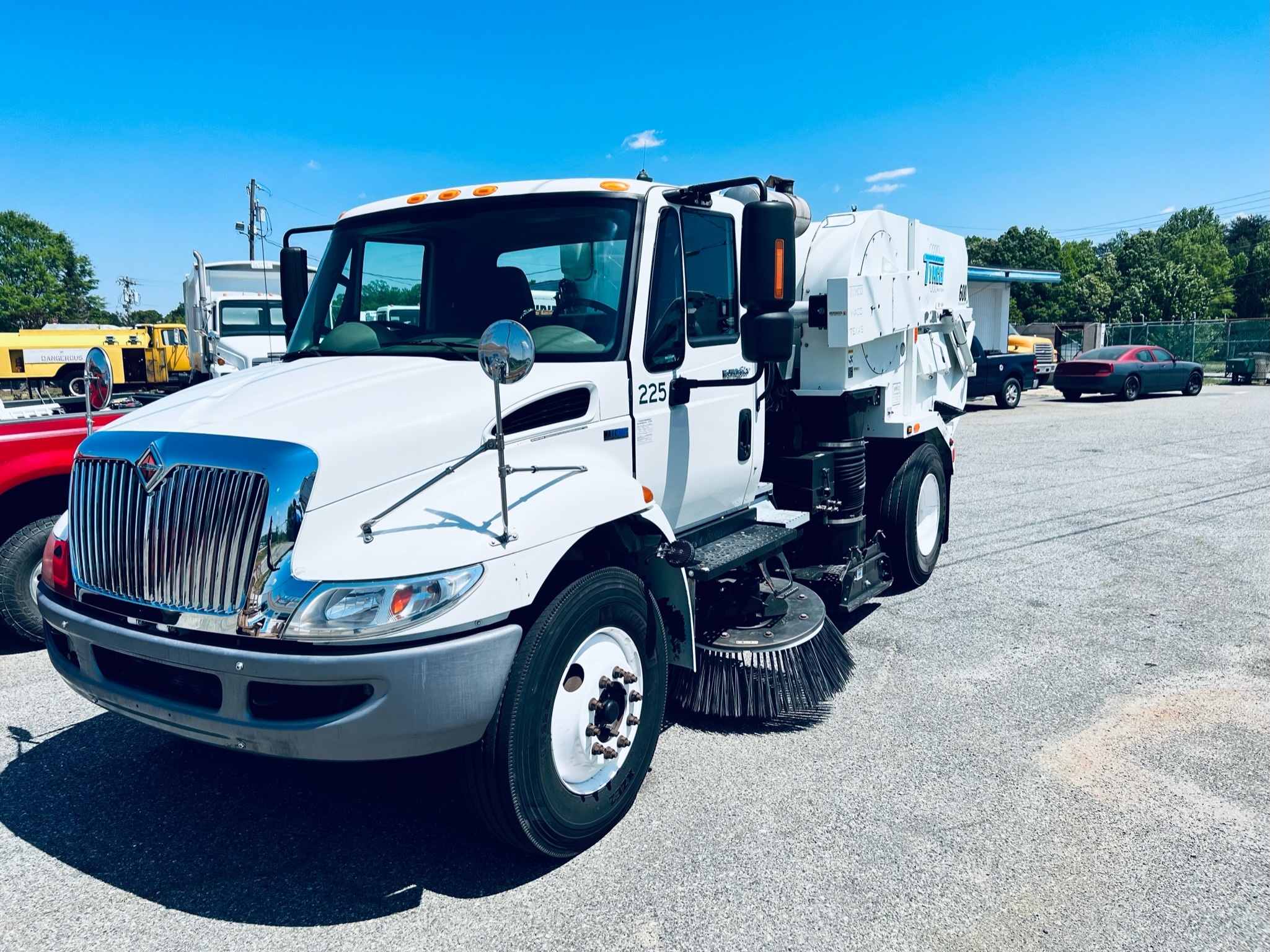 Sweeper Trucks For Sale Near Me - Commercial Truck Trader