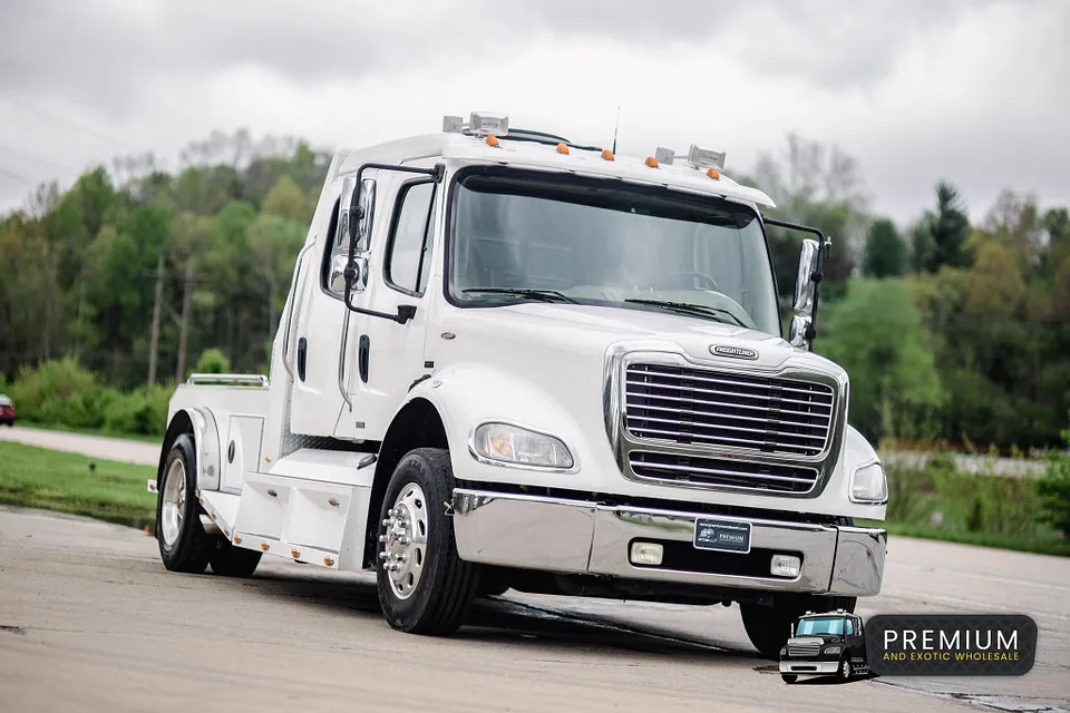 Freightliner For Sale - Freightliner crew cab Trucks Near Me ...