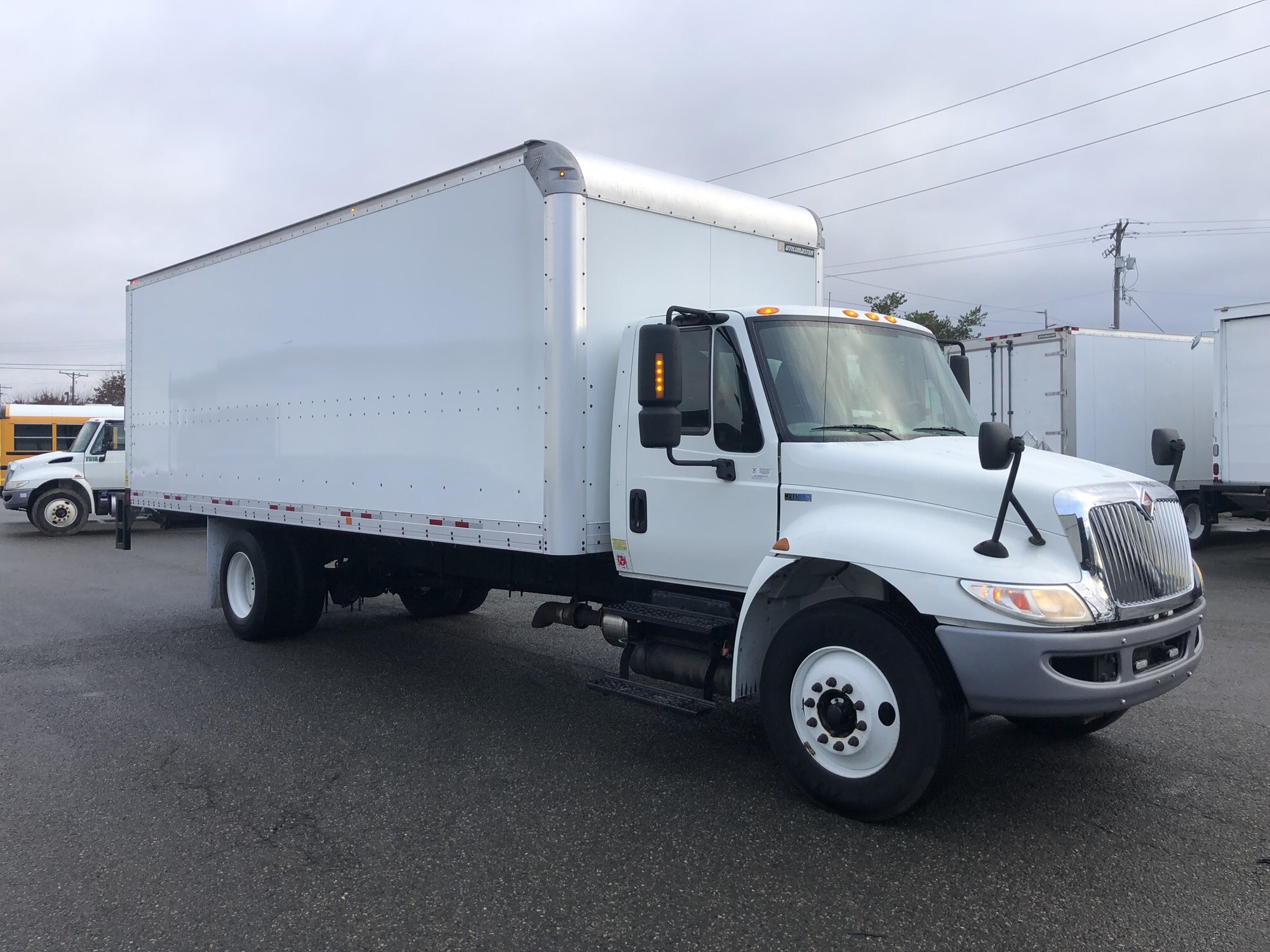 Class 7 (gvw 26001 - 33000) Trucks For Sale Near Me - Commercial Truck ...