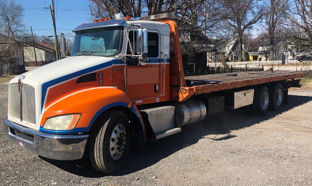 Wrecker Tow Truck Class 7 (gvw 26001 - 33000) Trucks For Sale Near Me ...