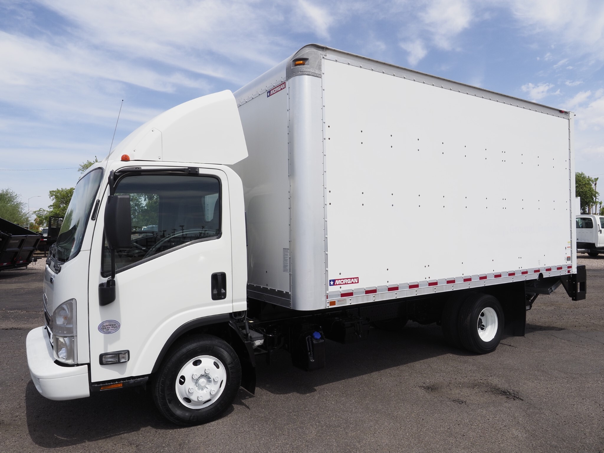 Cabover Truck - COE Trucks with Box Trucks For Sale Near Me ...