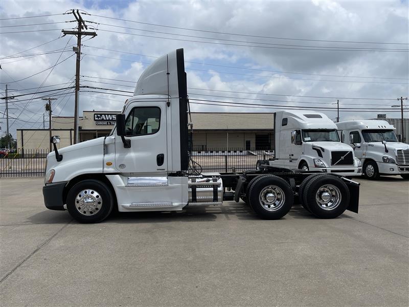 Texas - Conventional - Day Cab Trucks For Sale - Commercial Truck Trader