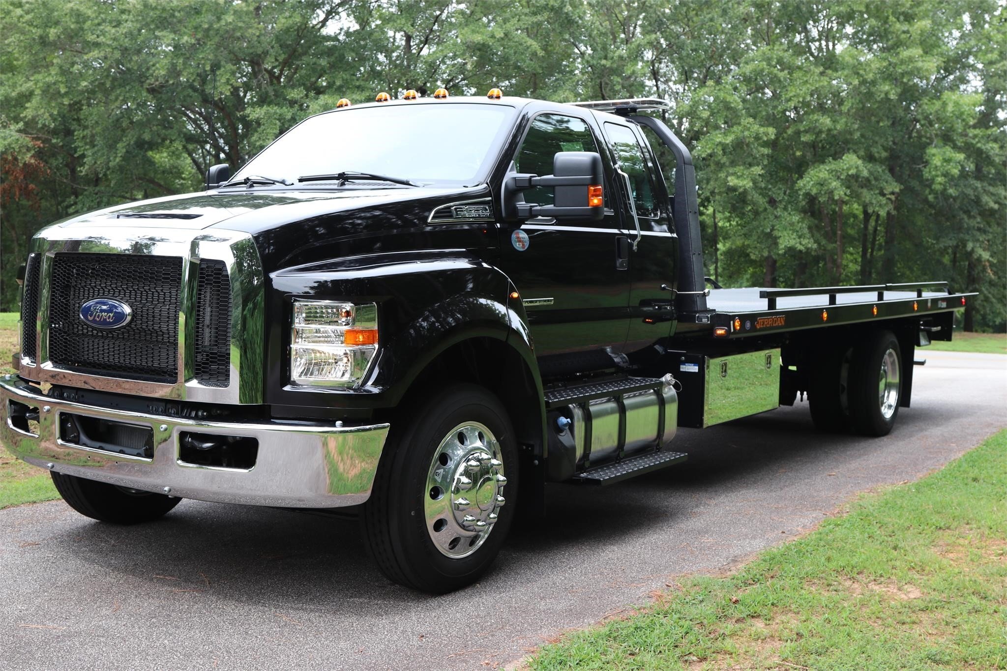 F650 For Sale - Ford F650 Rollback Tow Trucks Near Me - Commercial ...
