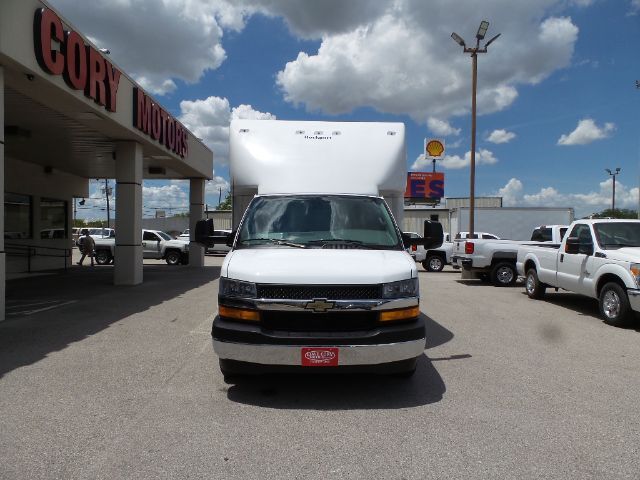 Chevy For Sale - Chevy Cutaway-Cube Vans Near Me - Commercial Truck Trader