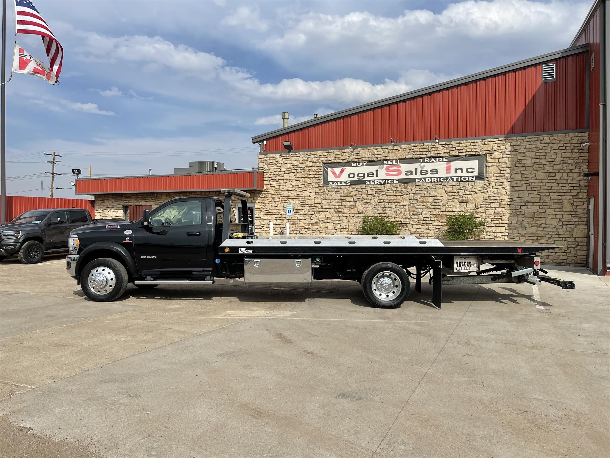 Used Rollback Tow Trucks For Sale Near Me - Commercial Truck Trader