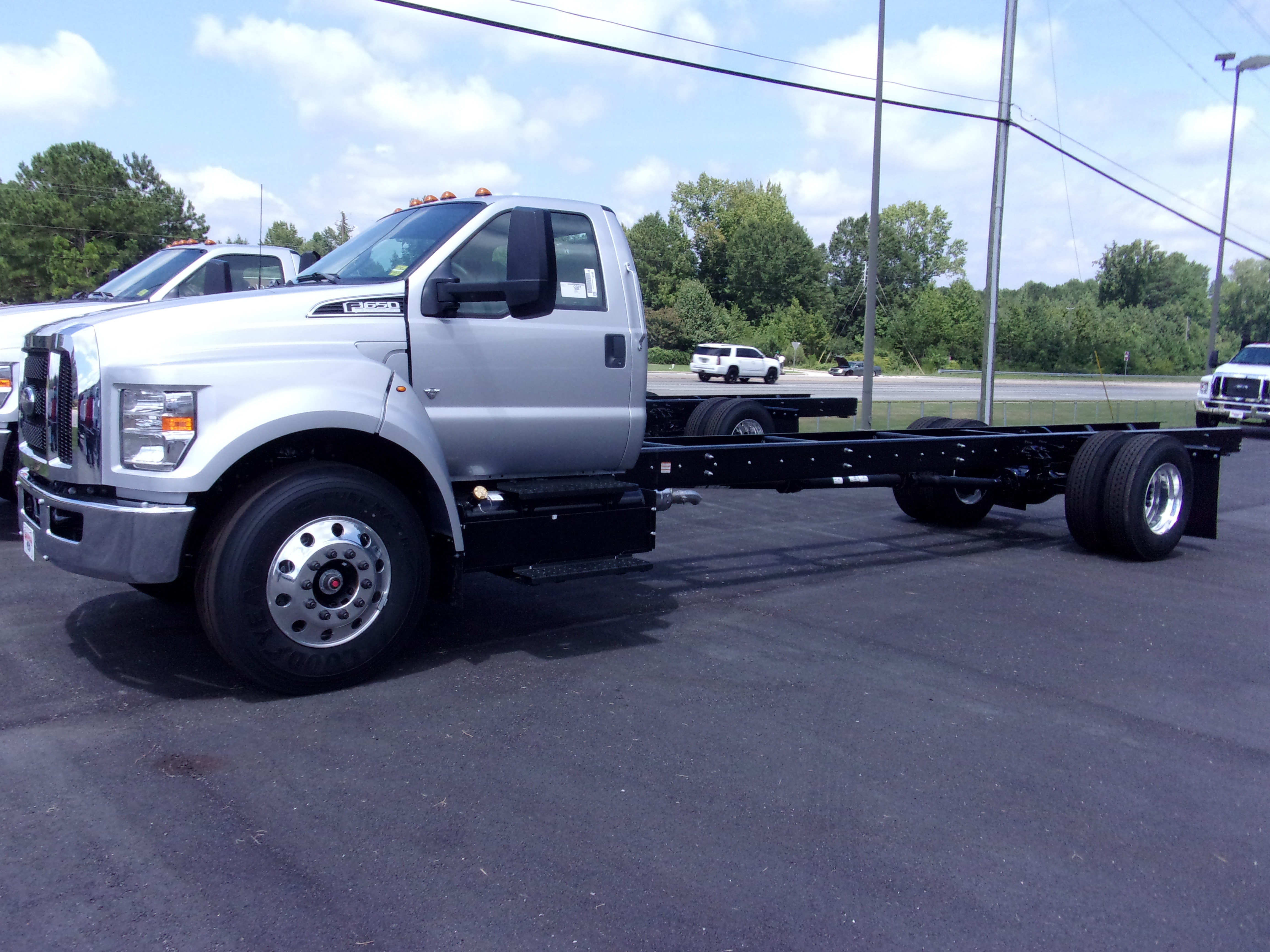 F650 For Sale - Ford F650 Cab Chassis Trucks Near Me - Commercial Truck ...