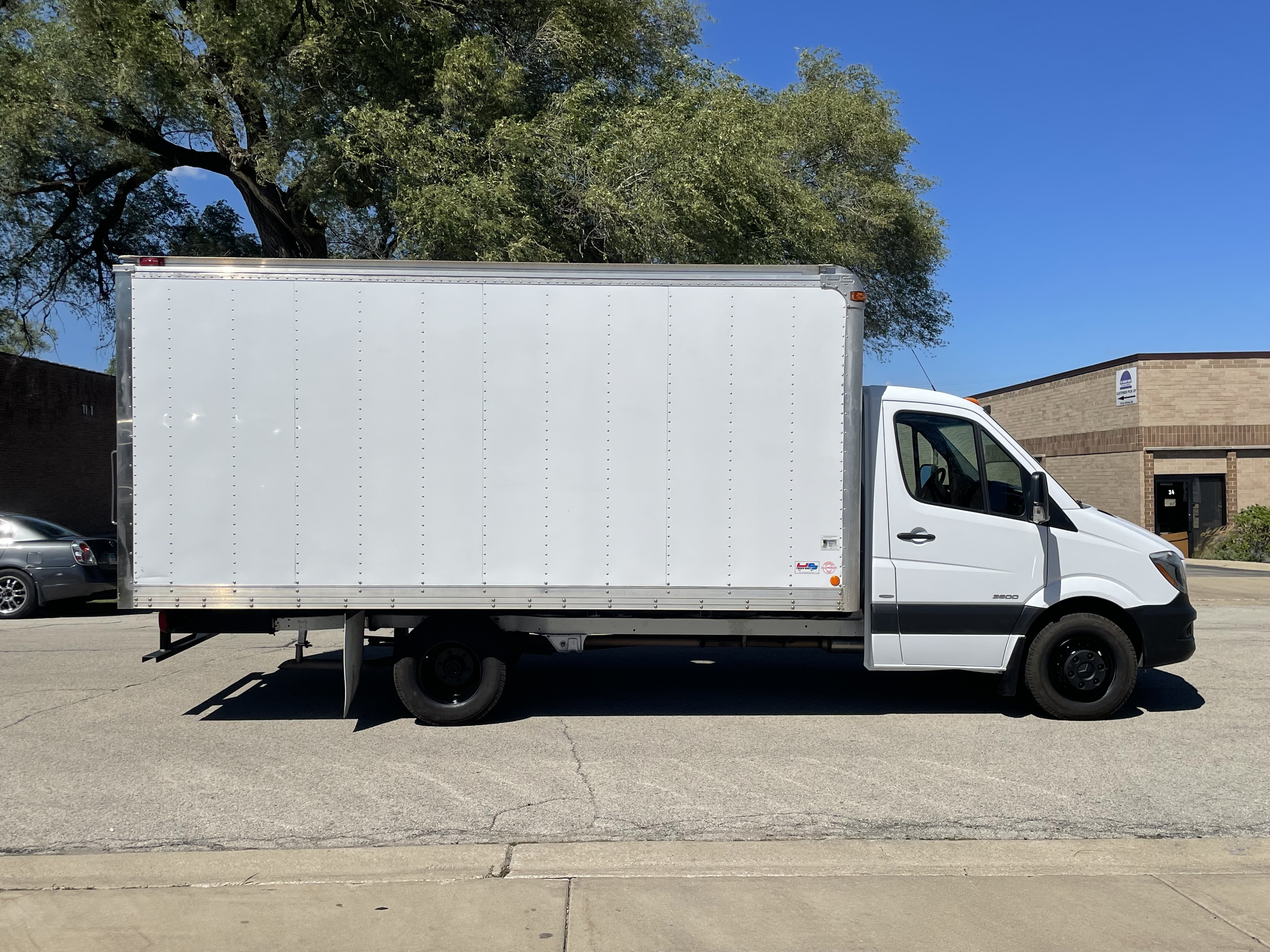 Sprinter For Sale - Mercedes-Benz Sprinter Box Truck - Straight Trucks ...