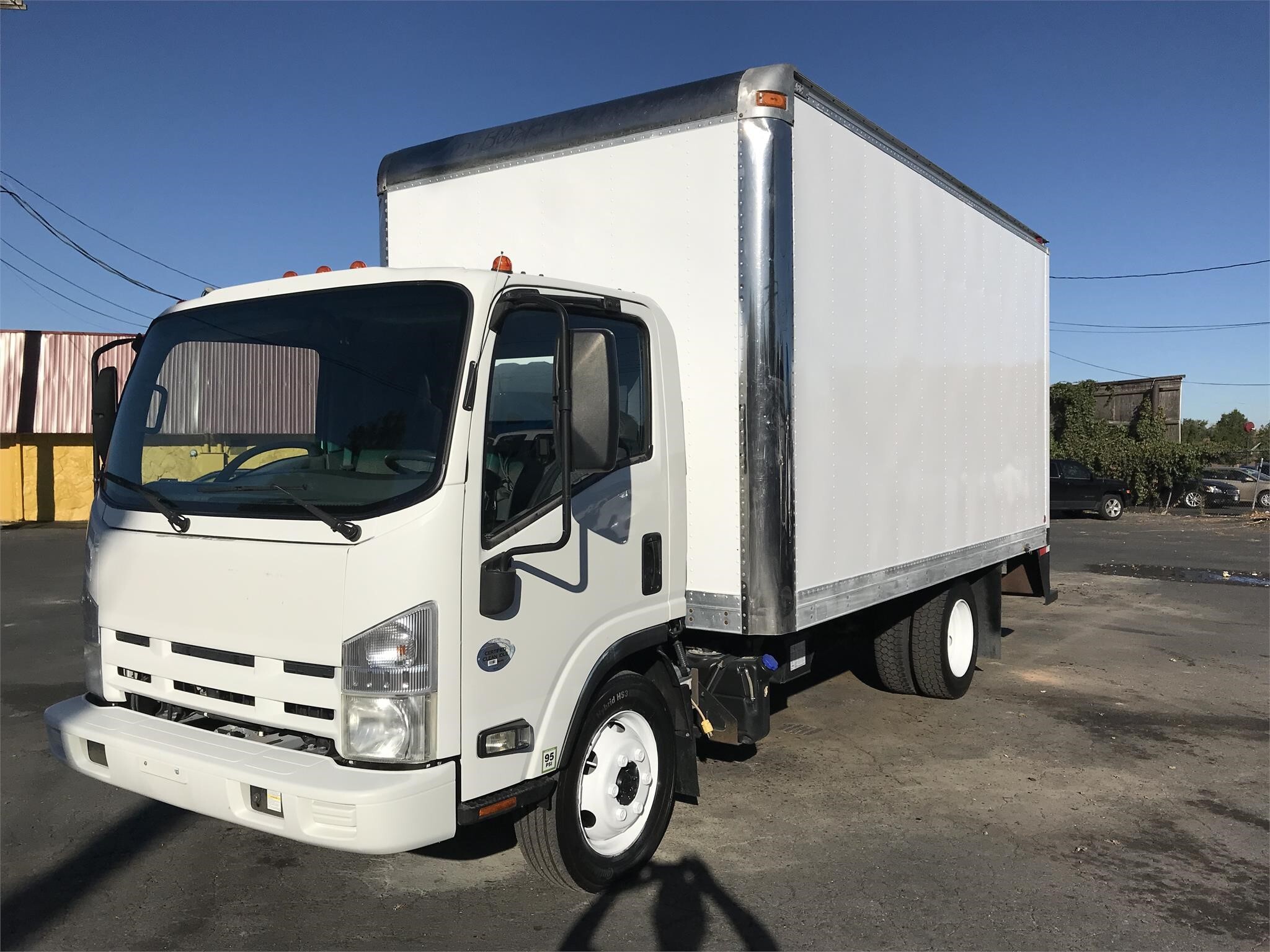 Isuzu For Sale - Isuzu Box Truck - Straight Trucks Near Me - Commercial ...