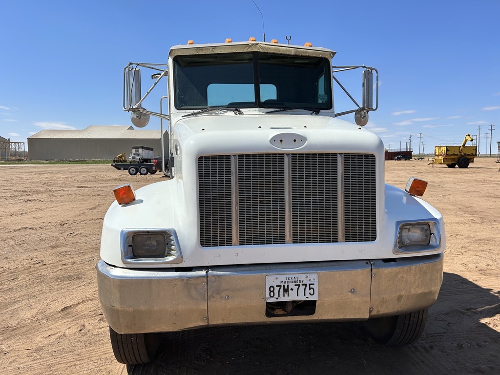 Used 2000 Peterbilt 330 For Sale in East Wareham, MA - 5025602805 - Commercial Truck Trader