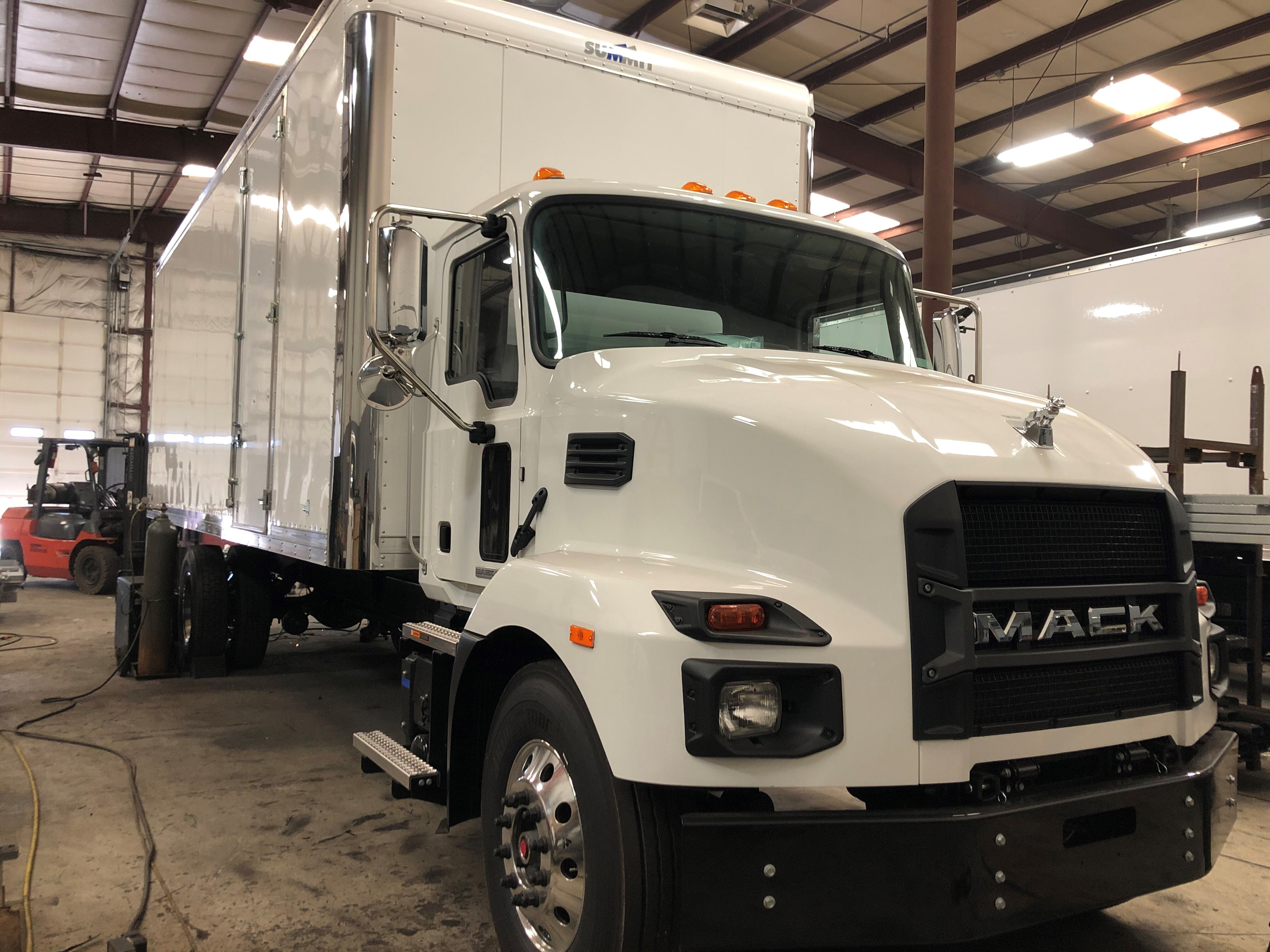 New 2024 Mack MD6 For Sale in Fontana, CA - 5025605596 - Commercial ...