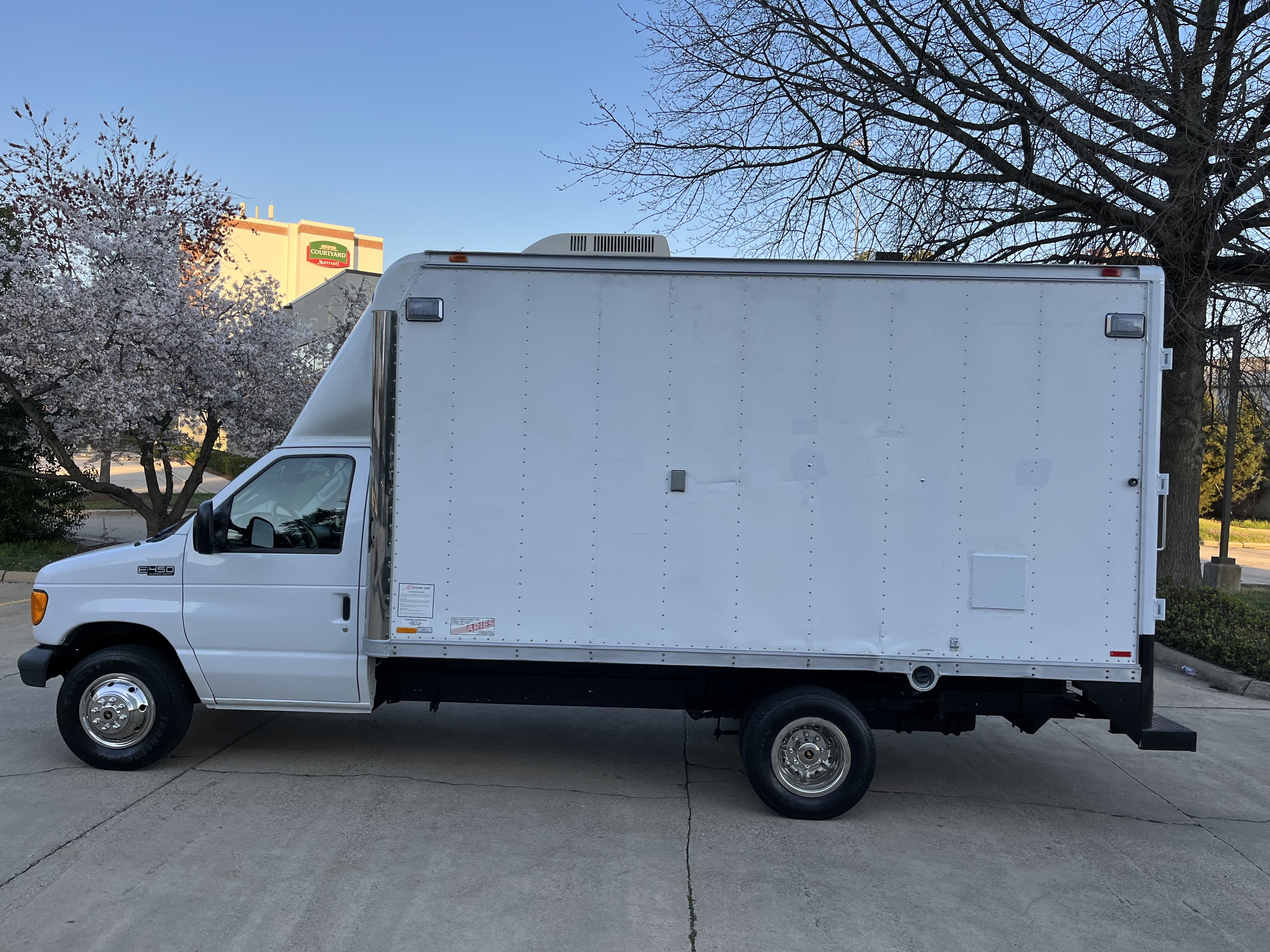 Used 2005 Ford E450 For Sale in Alexandria, VA - 5025707143 - Commercial Truck Trader