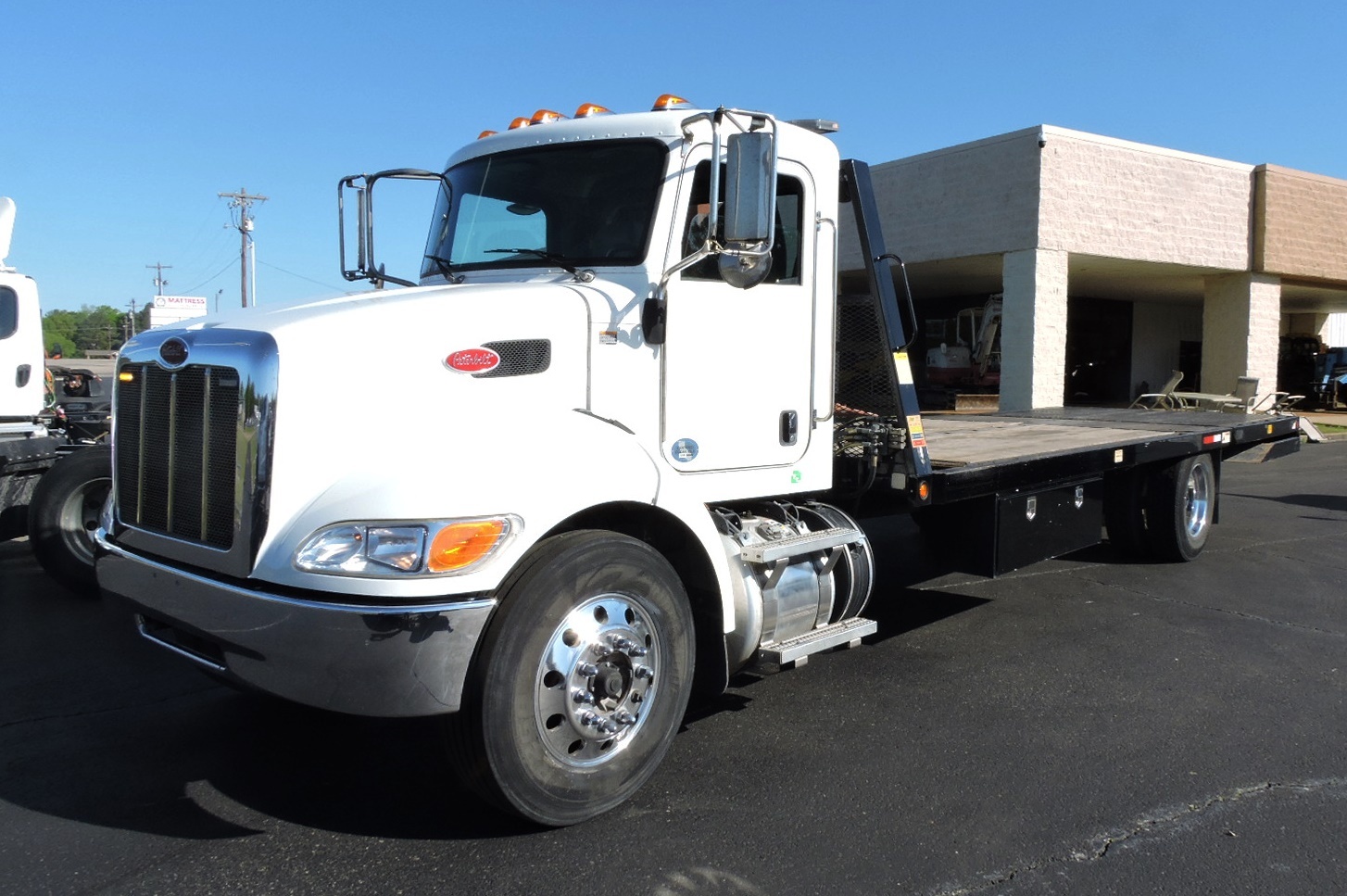 Used 2018 Peterbilt 337 For Sale in Henderson, TN - 5026212033 ...