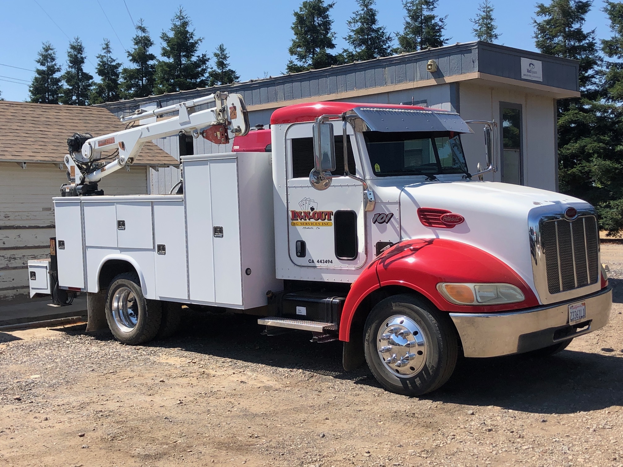 Used 2009 Peterbilt 325 in Modesto, CA - Commercial Truck Trader