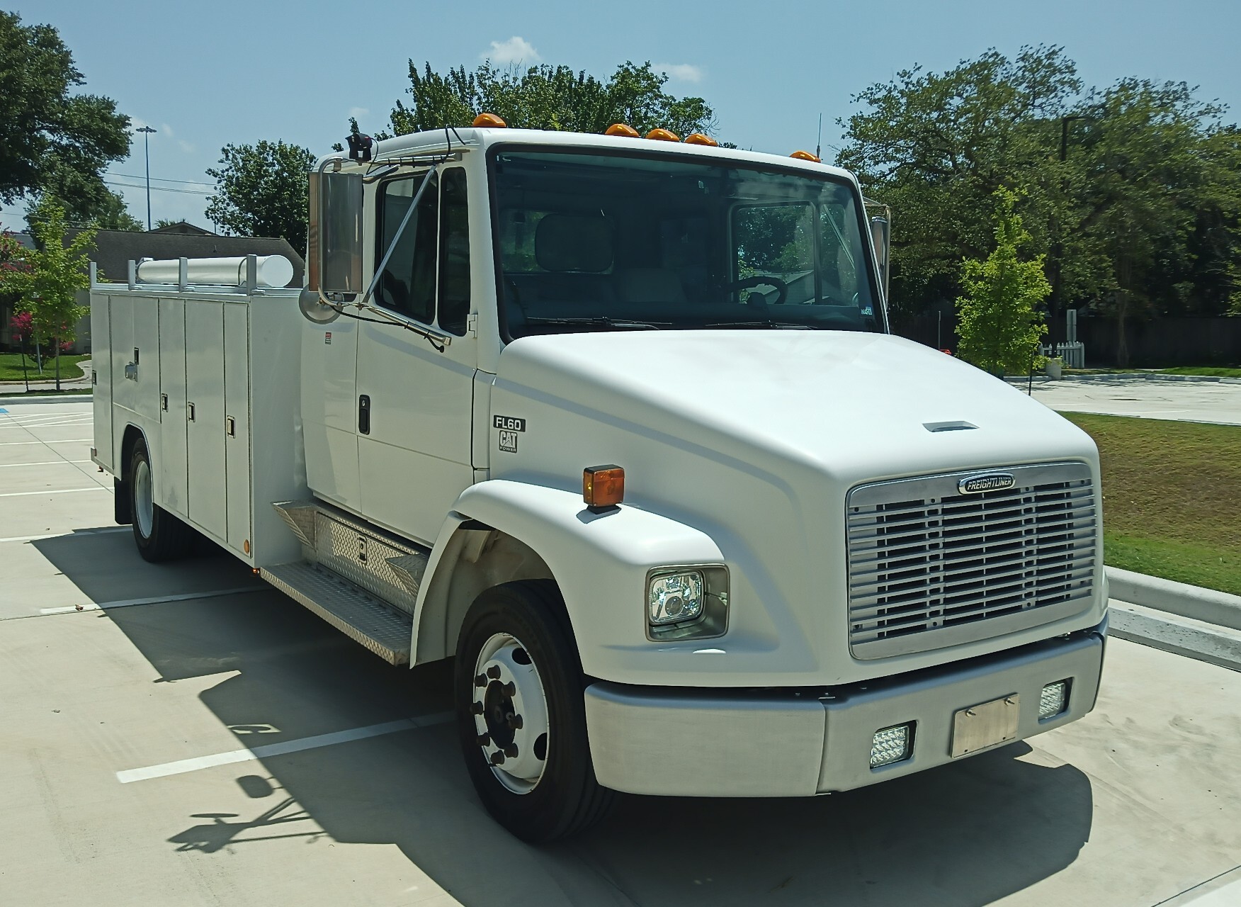 Used 2001 Freightliner Fl60 in Houston, TX - Commercial Truck Trader