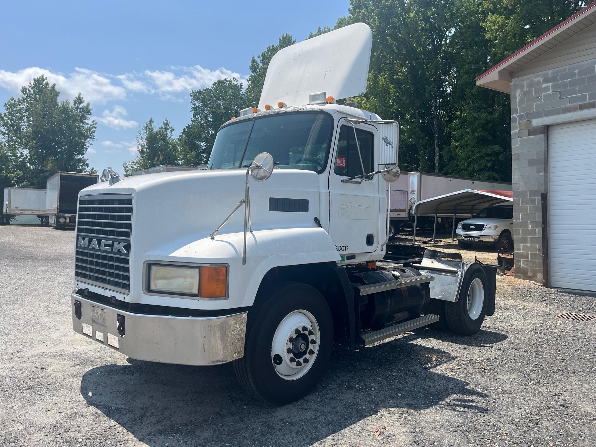 Mack CH-600 Trucks for Sale | Commercial Truck Trader