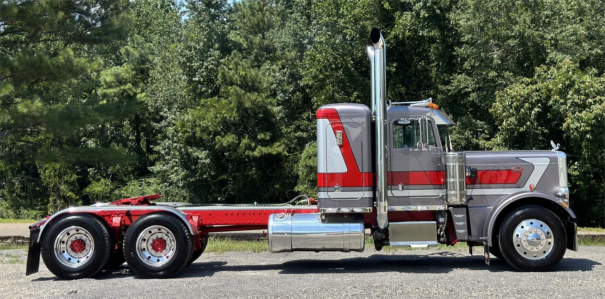 Used 1986 Peterbilt 359EXHD For Sale in Fayette, AL - 5031040398 - Commercial Truck Trader