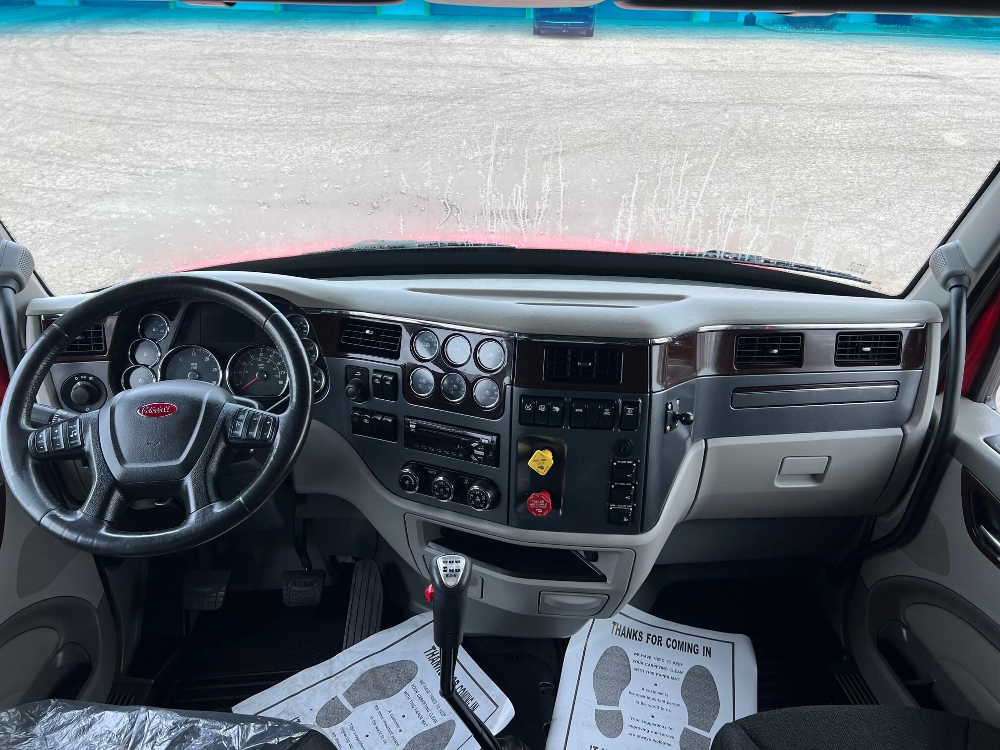 Used 2018 Peterbilt 579 For Sale in Grand Rapids, MI - 5030587721 ...